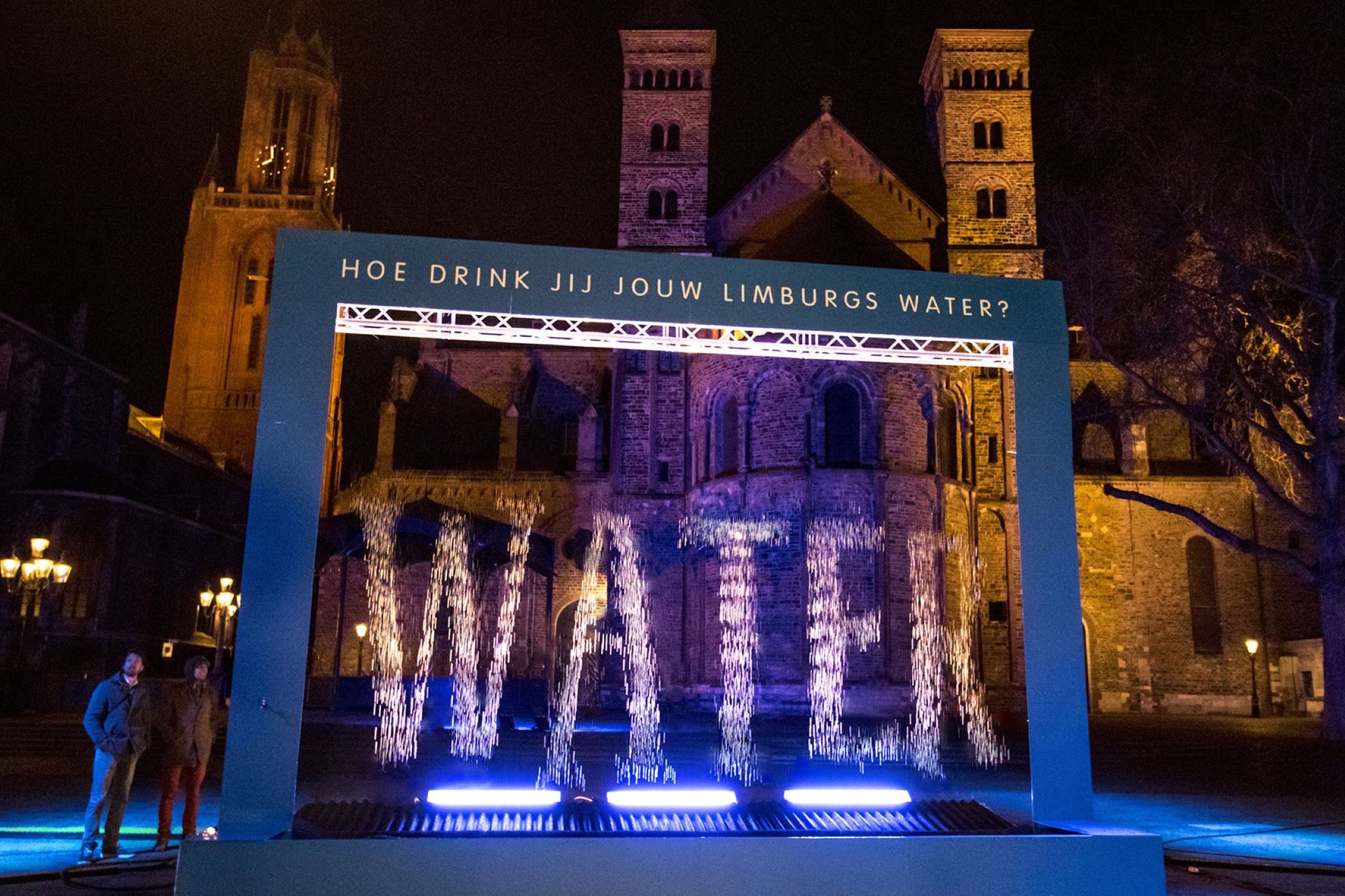 Digital Water Display - Possibilities of Interactive Water Curtain ...